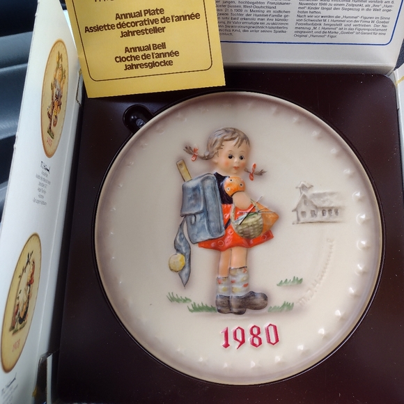 Goebel | Art | Goebel 98 Collector Plate 10 Th Edition New In Box 75 ...